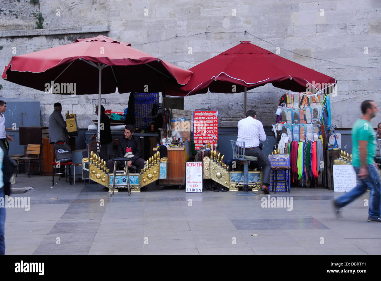 Street scene in Istanbul, Turkey Stock Photo - Alamy