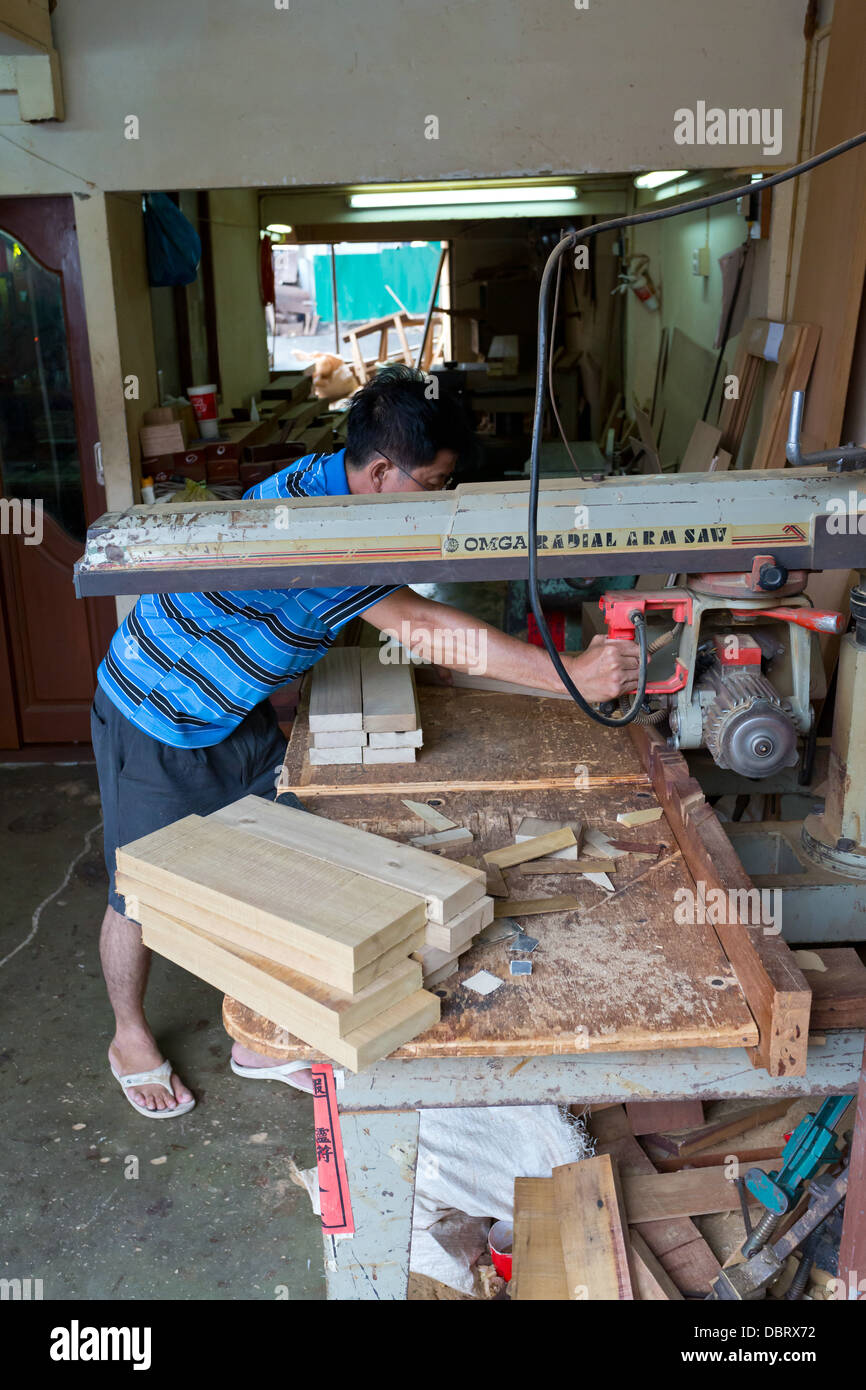 Man selling produce thailand hi-res stock photography and images - Alamy
