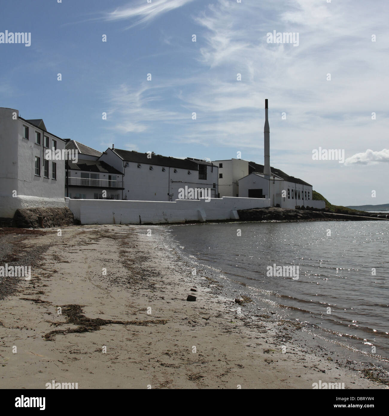 Bowmore distillery hi-res stock photography and images - Alamy