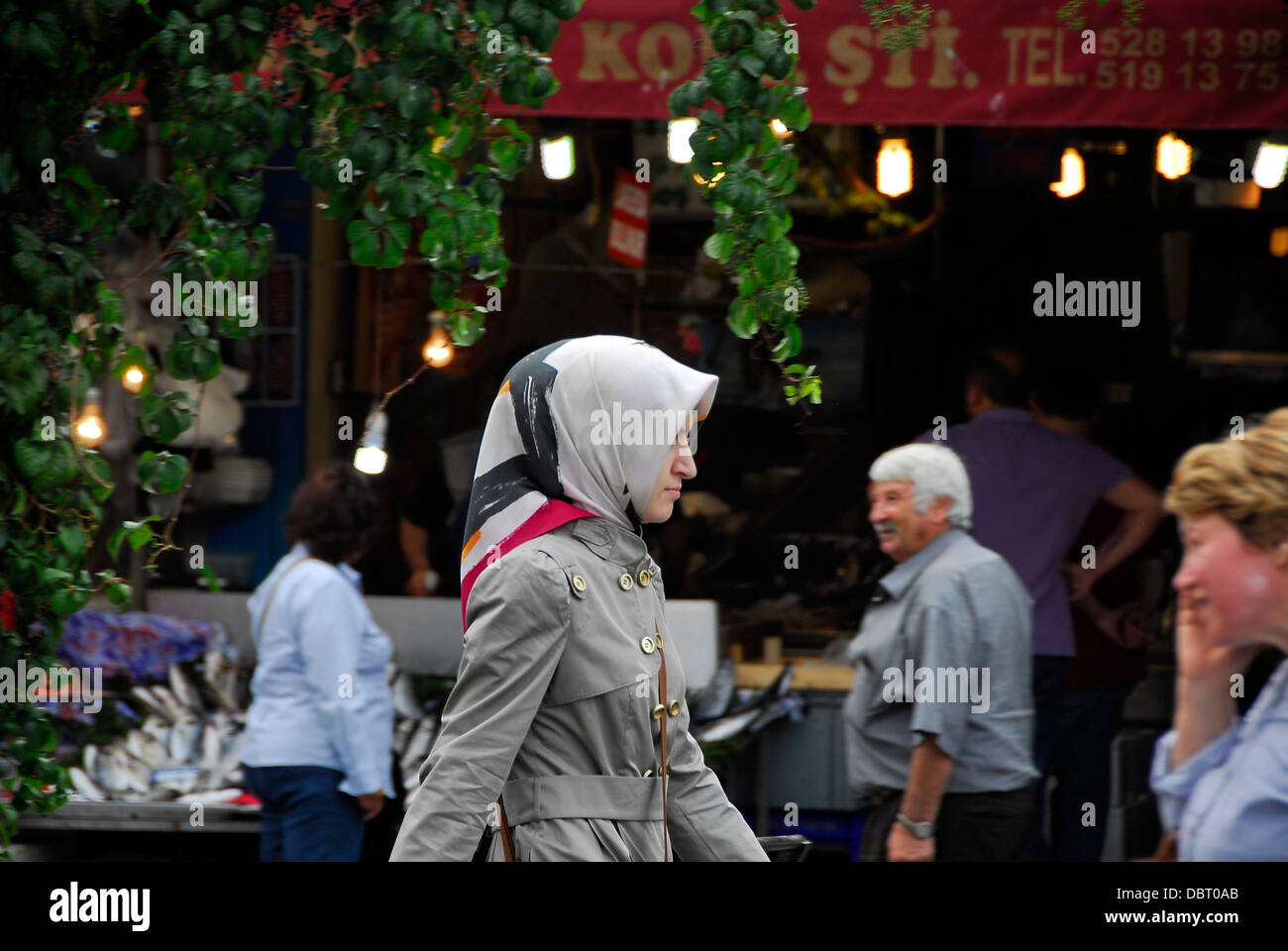 Street scene in Istanbul, Turkey Stock Photo - Alamy