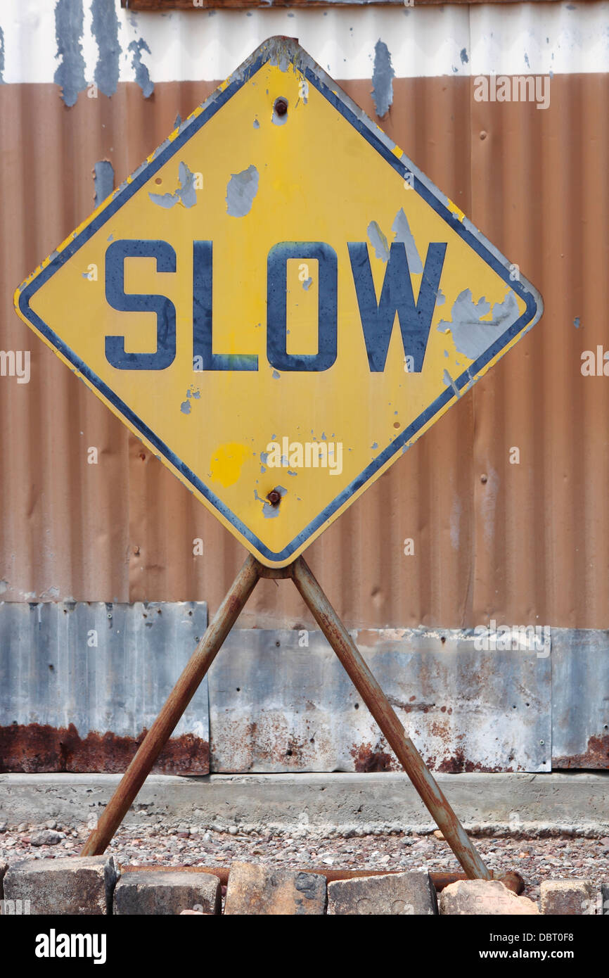 Slow sign hi-res stock photography and images - Alamy