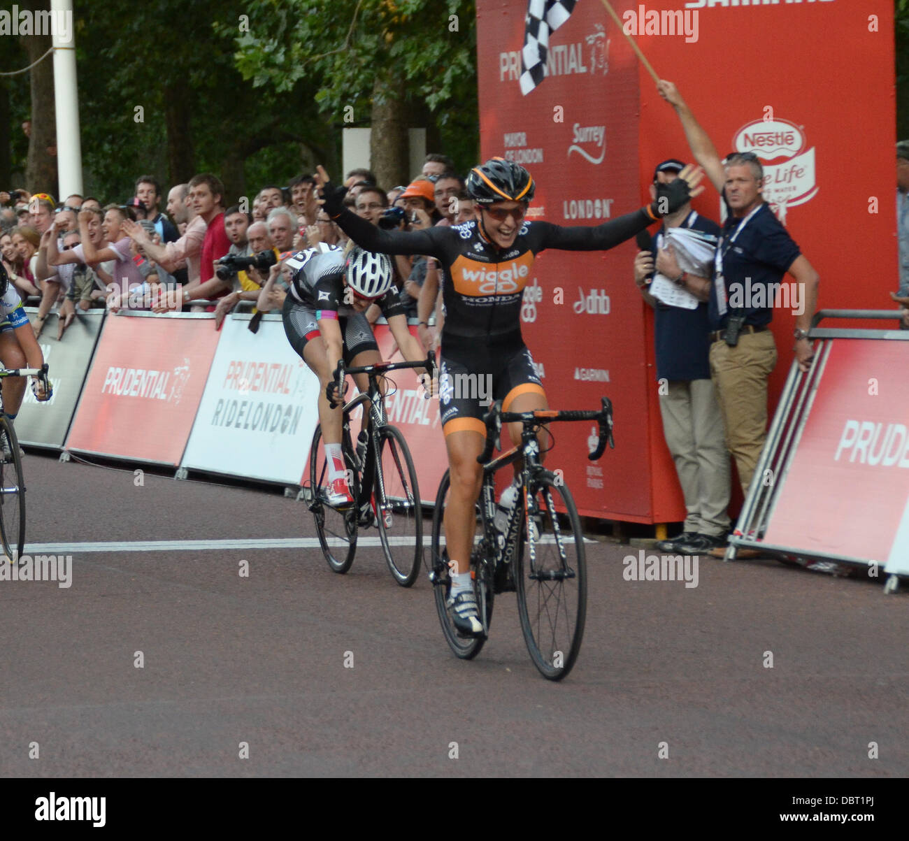Laura trott wiggle hi-res stock photography and images - Alamy
