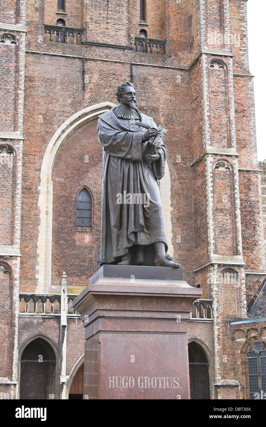 Statue of Hugo Grotius in Delft, Netherlands Stock Photo - Alamy