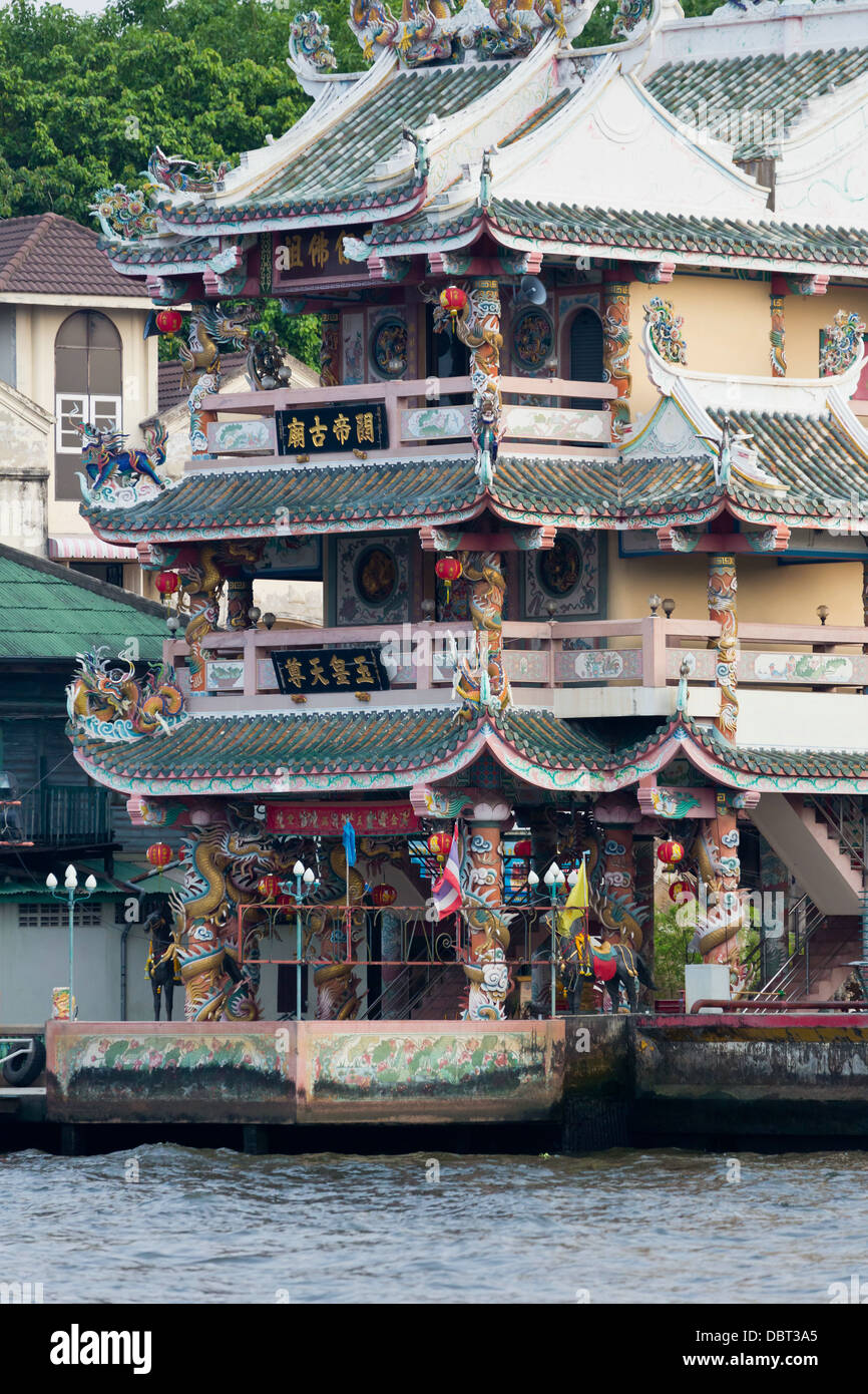 Thailand chinese temple hi-res stock photography and images - Alamy