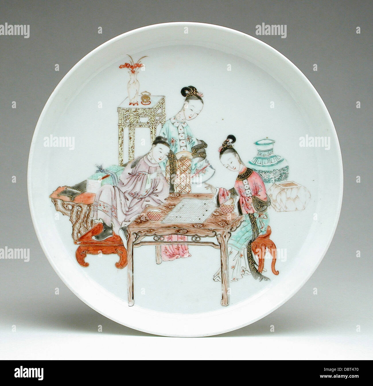 14 plates hi-res stock photography and images - Alamy