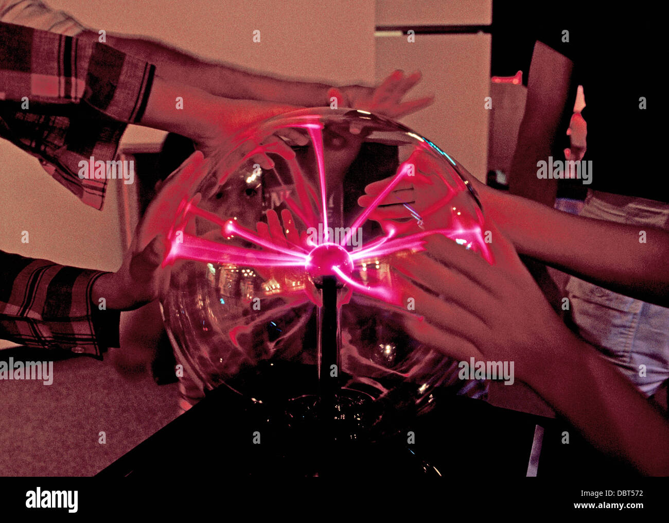Plasma lamp hands High Resolution Stock Photography and Images - Alamy
