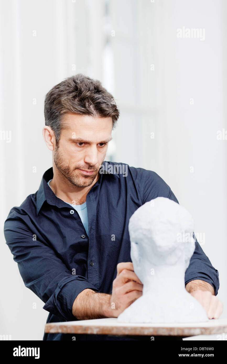 Sculptor work hi-res stock photography and images - Alamy