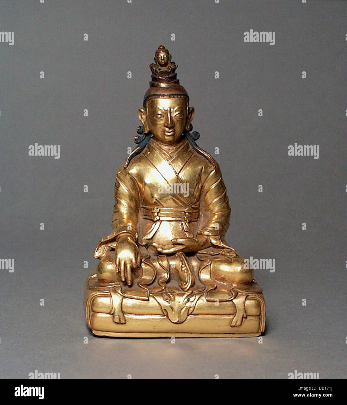 Songtsen gampo hi-res stock photography and images - Alamy