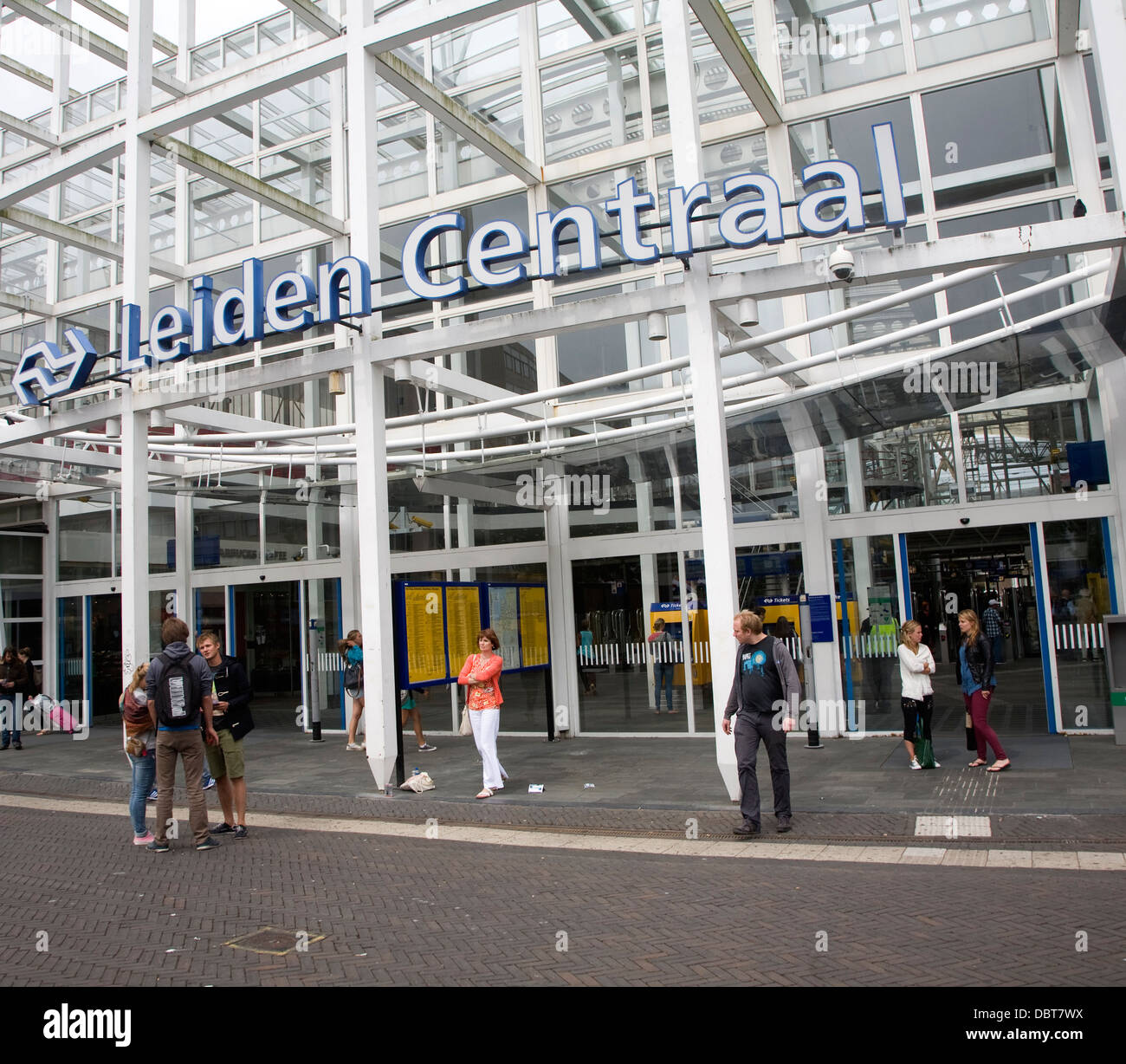 Leiden Centraal railway station Netherlands Stock Photo - Alamy