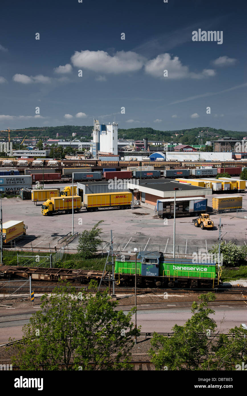 Train trucks hi-res stock photography and images - Alamy