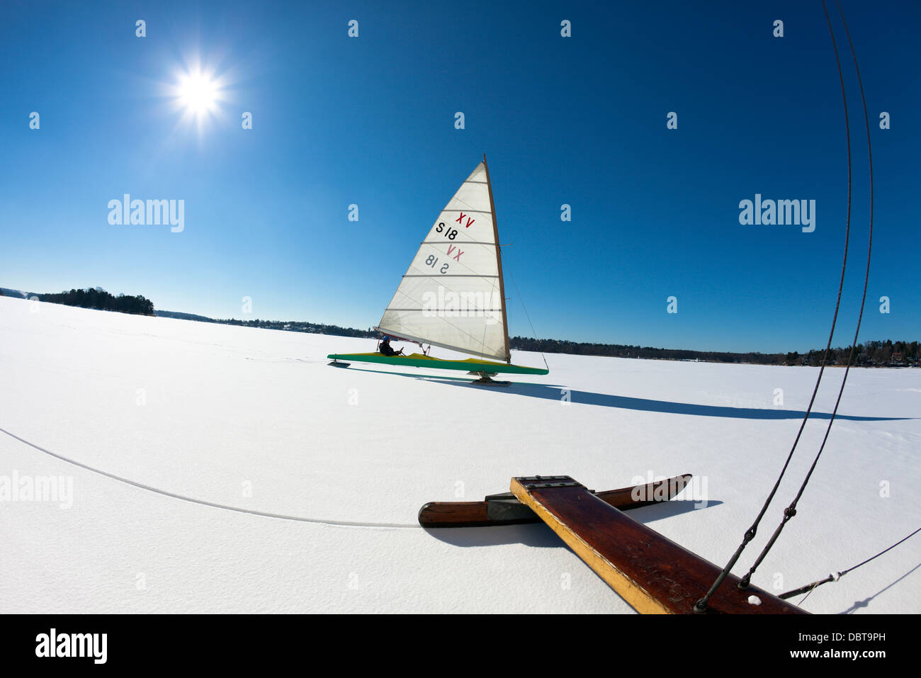 How Does The Sun Move Across The Sky High Resolution Stock Photography ...