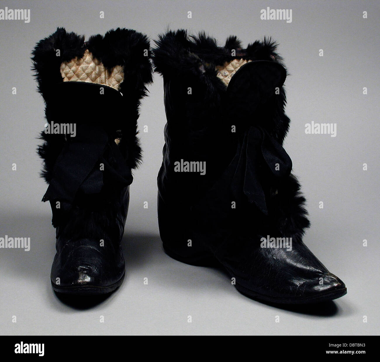 Pair of Woman's Carriage Boots M.67.8.141a-b Stock Photo - Alamy