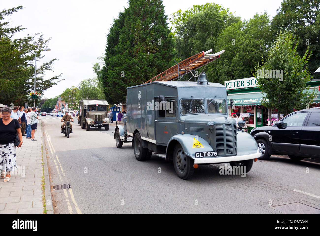 Army fire engine hi-res stock photography and images - Alamy