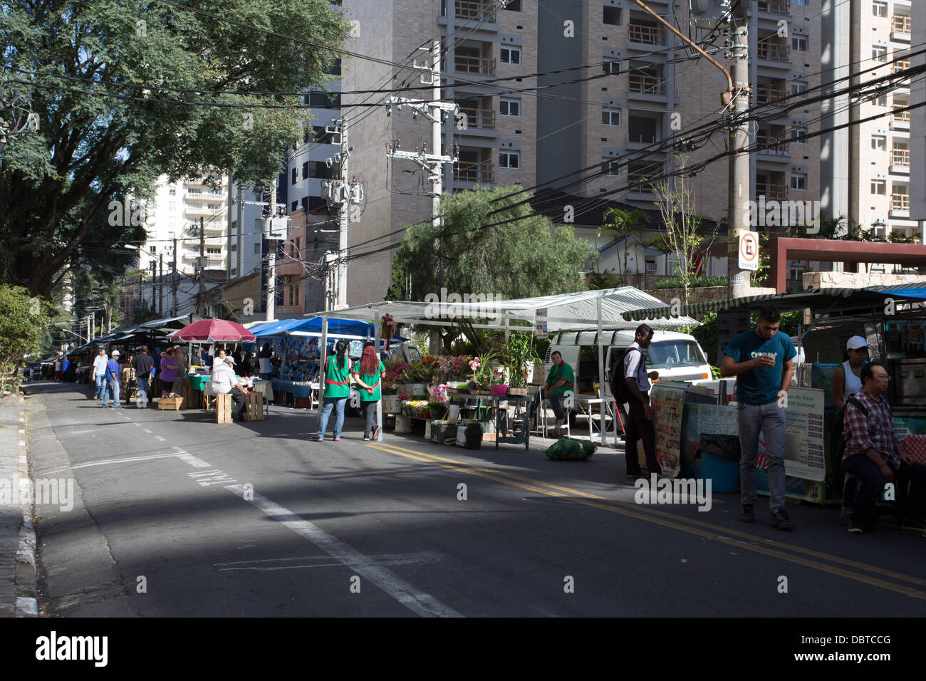 SAO PAULO, BRAZIL, 4th Aug, 2013. A traditional weekly street fair ...