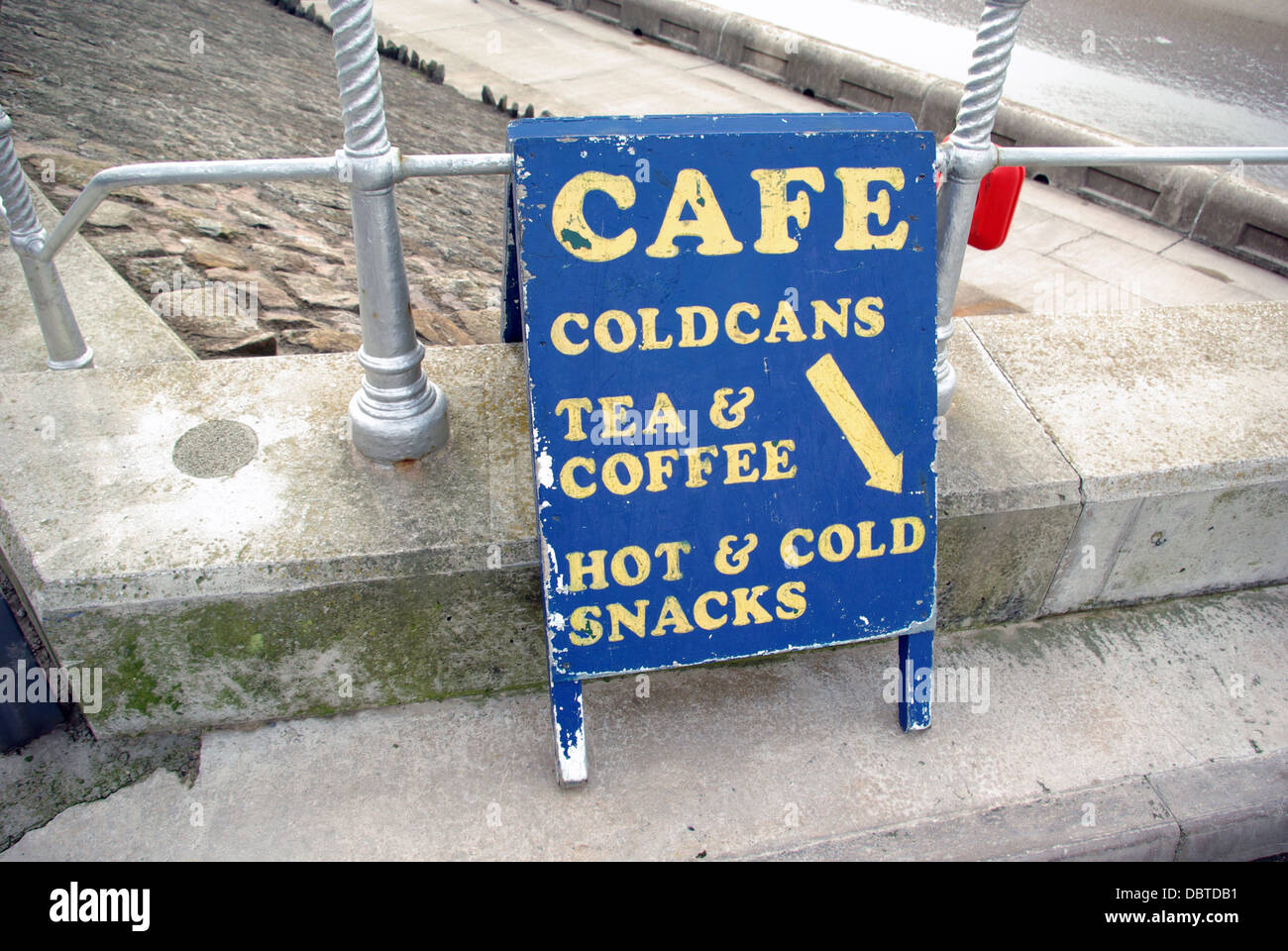 Wooden sign outside cafe hi-res stock photography and images - Alamy