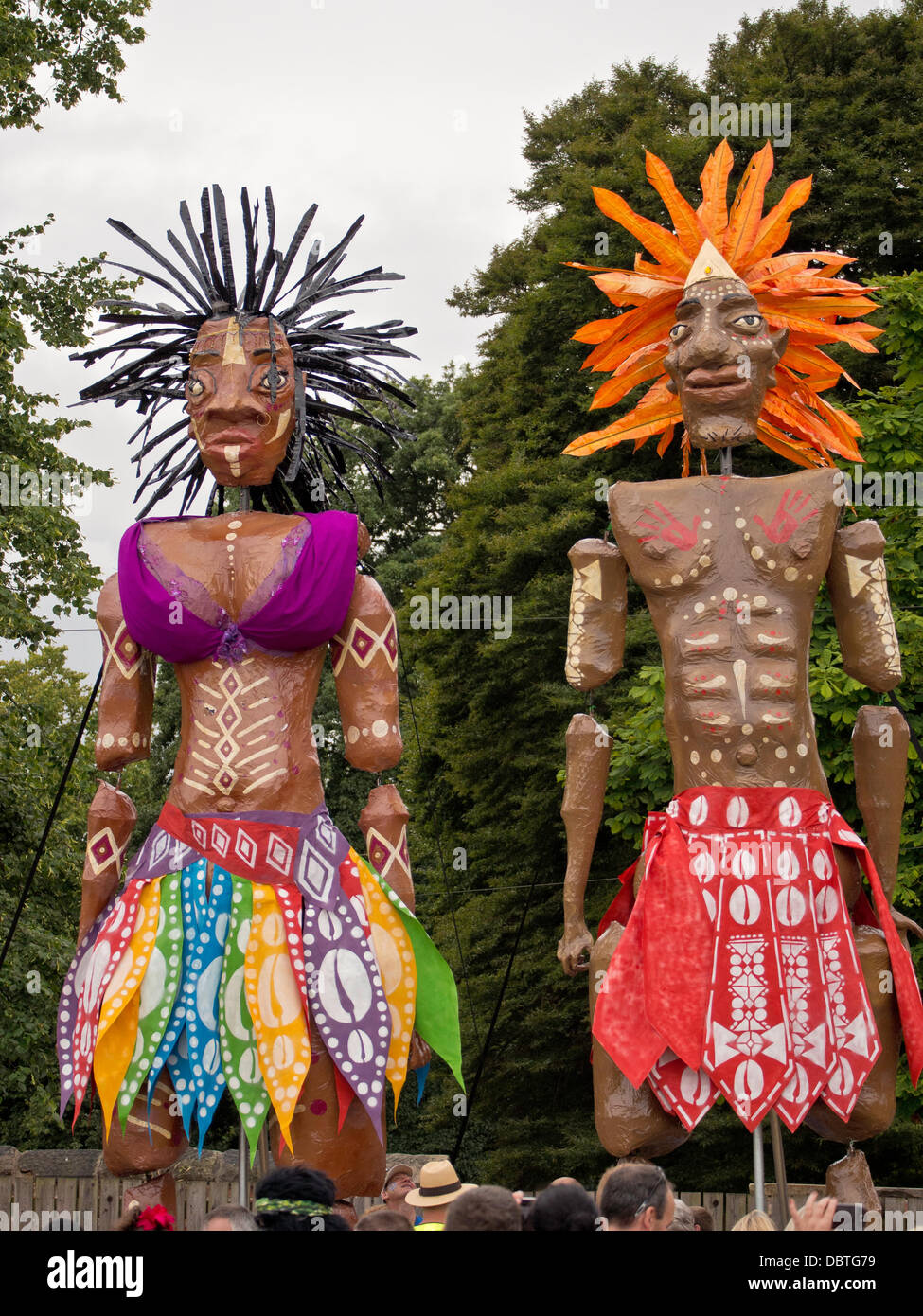 Big puppets hi-res stock photography and images - Alamy