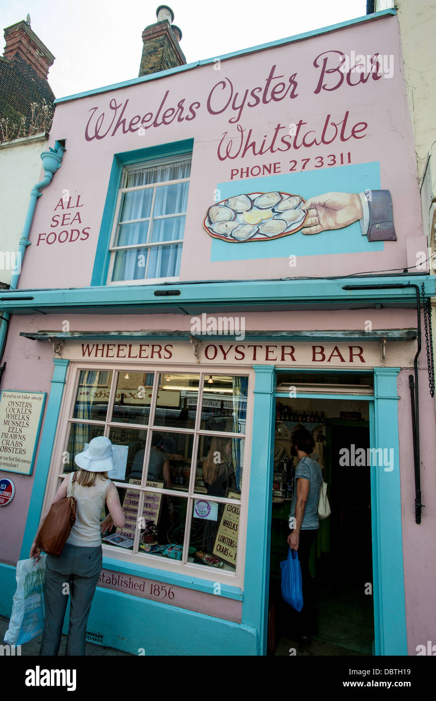 Popular Wheelers Oyster Bar, Whitstable coast sea seafront seaside ...