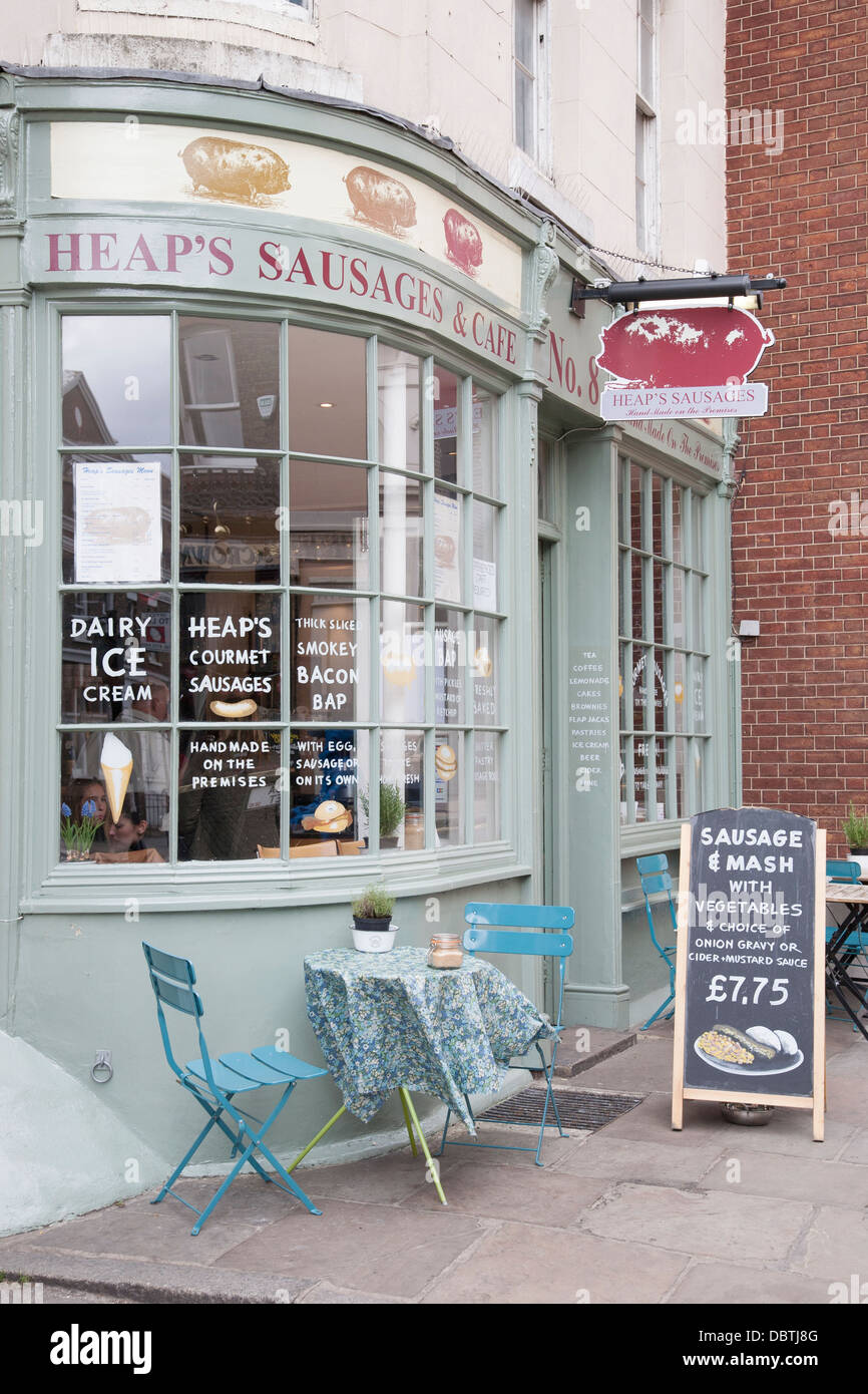 Heaps café greenwich hi-res stock photography and images - Alamy