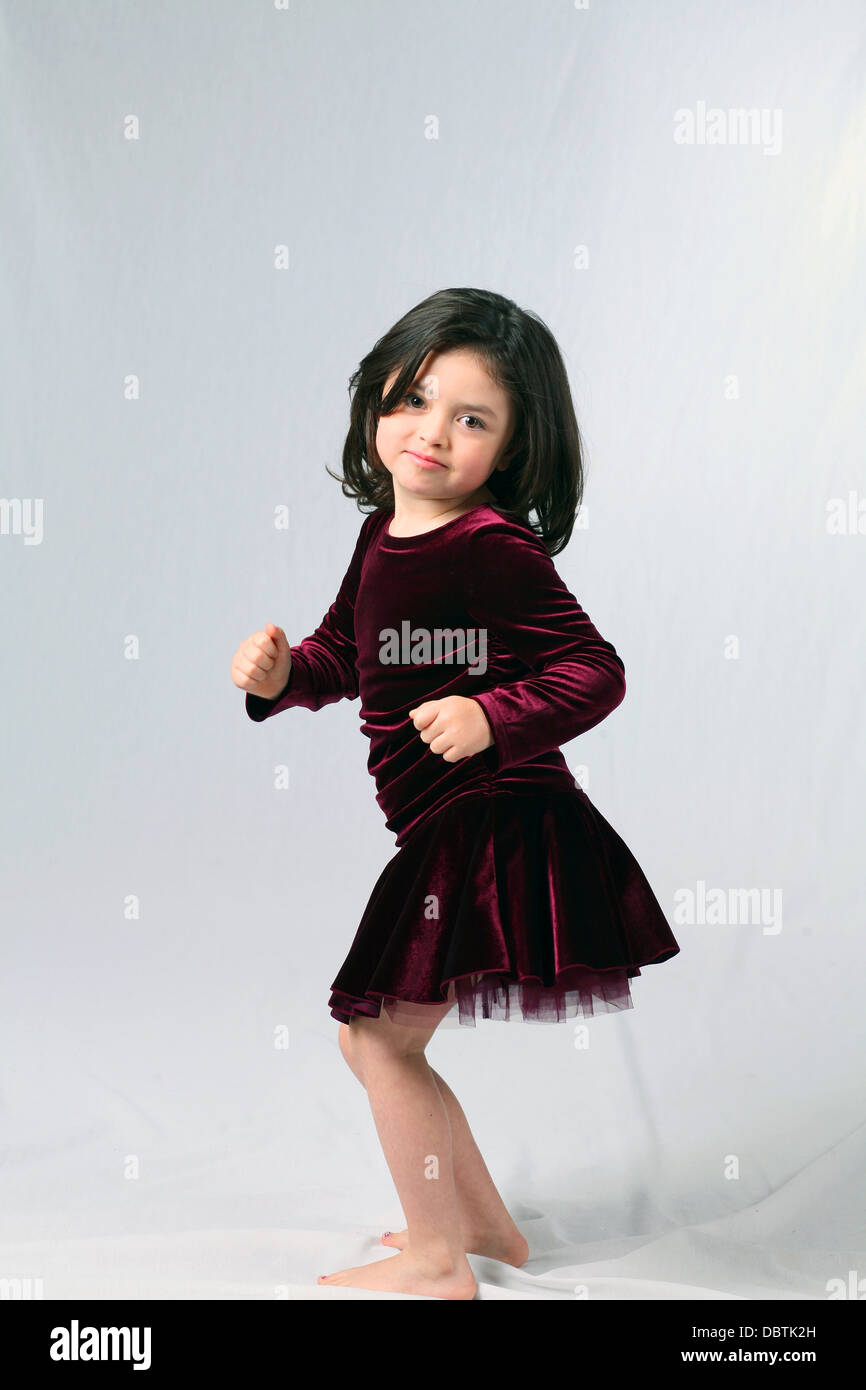 pretty little caucasian brunette girl dancing alone Stock Photo - Alamy pretty little caucasian brunette girl dancing alone Stock Photo - Alamy