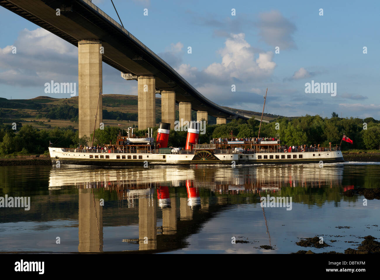 The paddle steamer Waverley passes under the Erskine Bridge as it sails ...