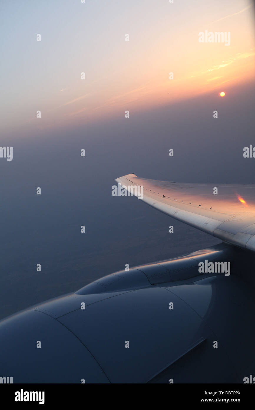 777 jet plane hi-res stock photography and images - Alamy