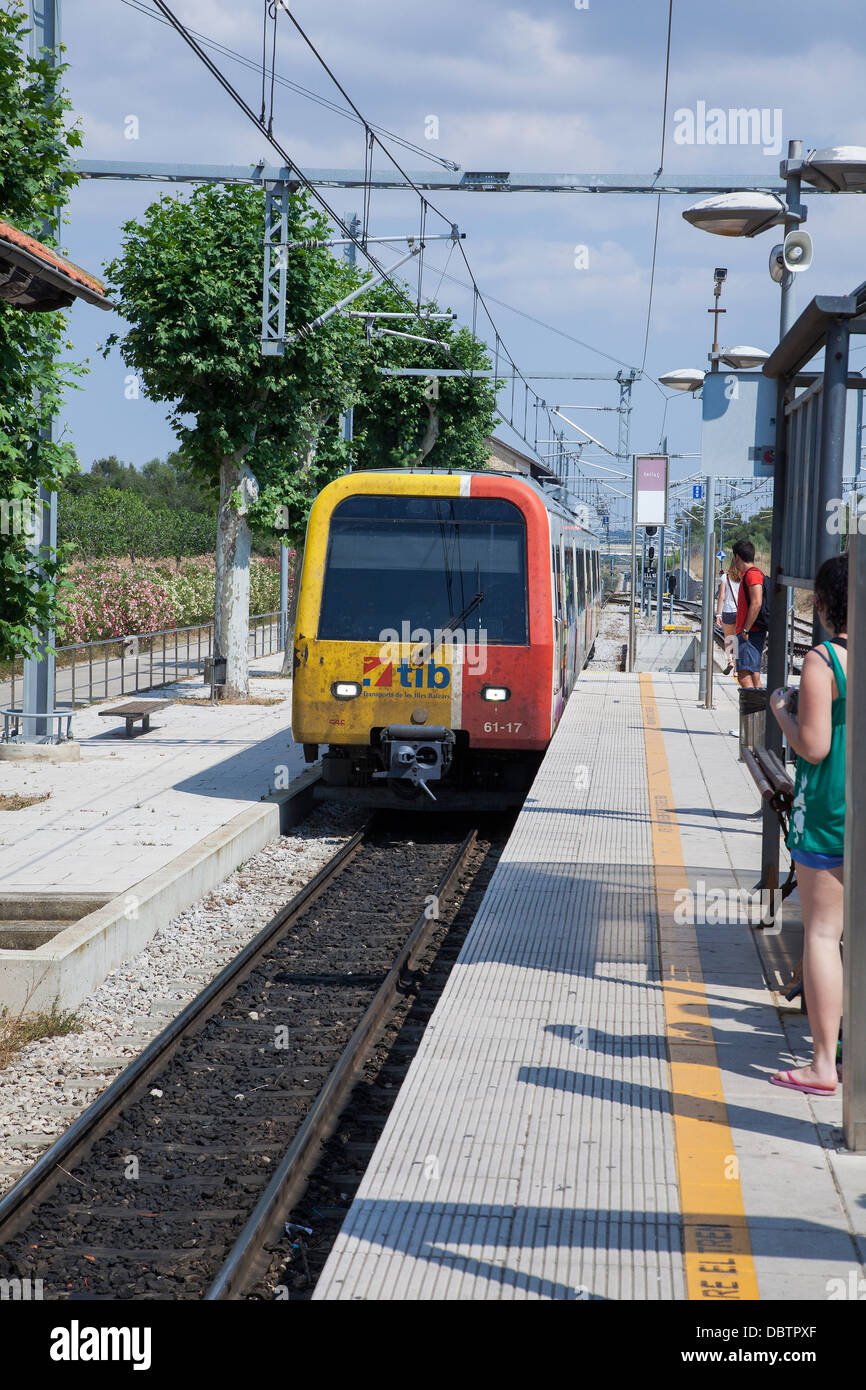 Sa Pobla Railway station on the TIB rail network on the Island of ...