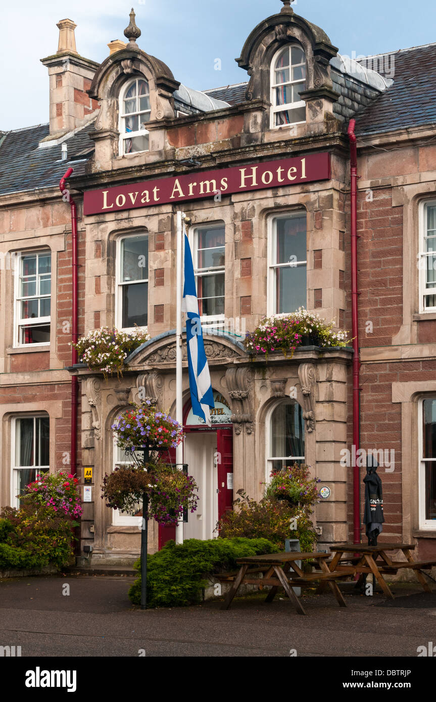 Lovat scouts hi-res stock photography and images - Alamy