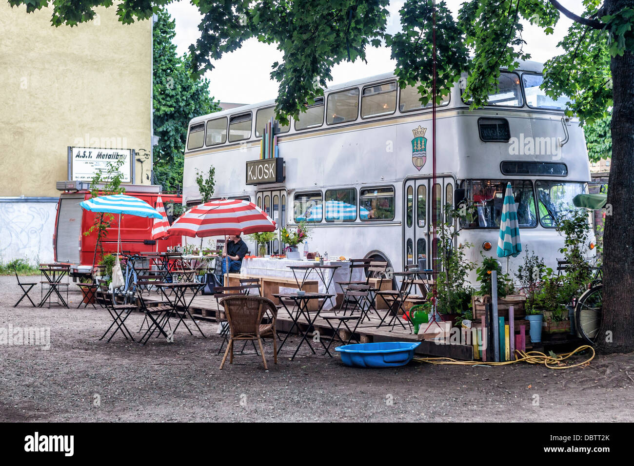 Double Decker Cafe High Resolution Stock Photography and Images - Alamy