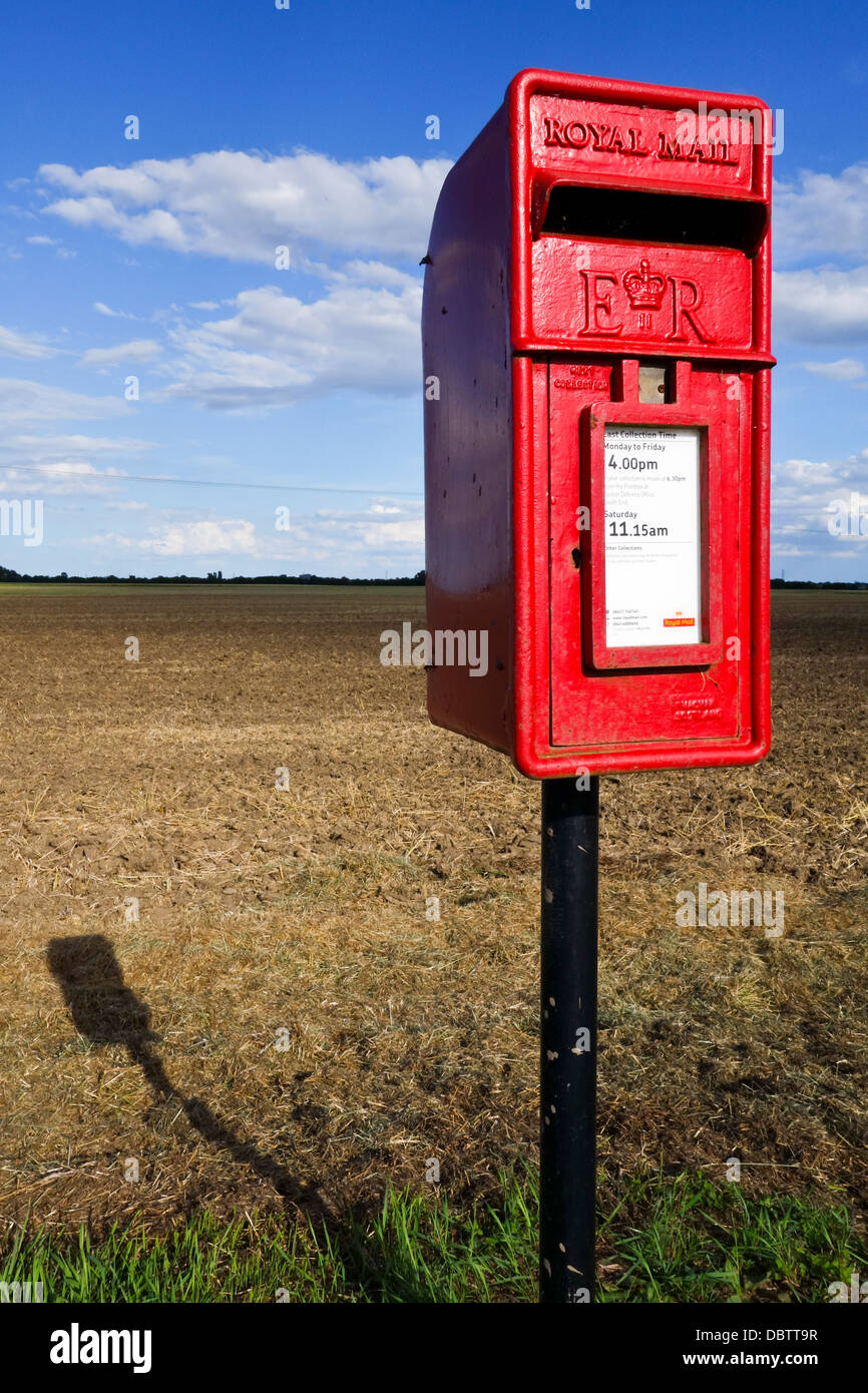 Rural post box Stock Photo - Alamy