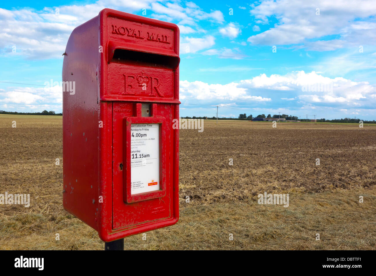 Rural post box Stock Photo - Alamy