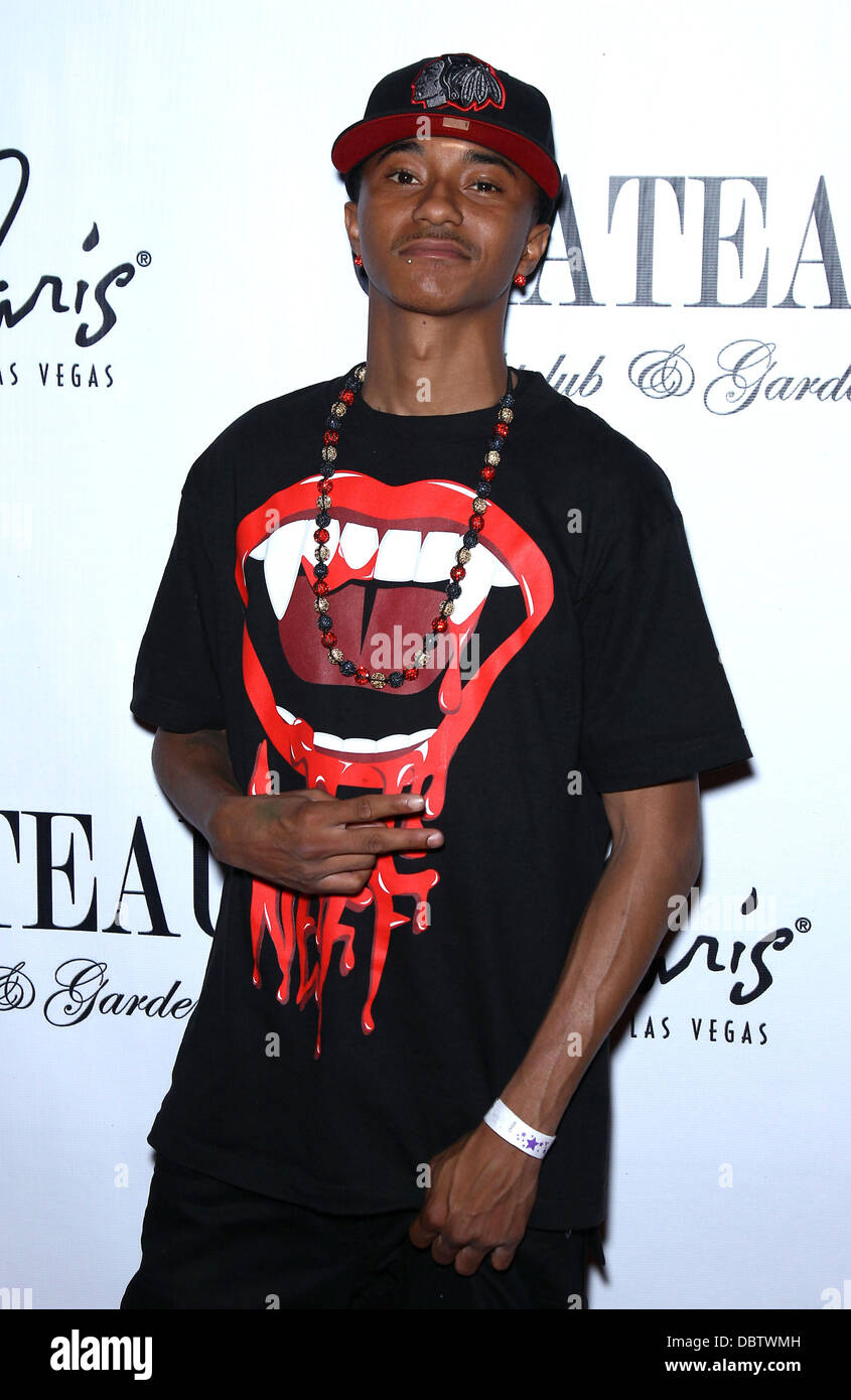 Chante Yung Glee Smoove Da General's 21st Birthday at Chateau Nightclub ...