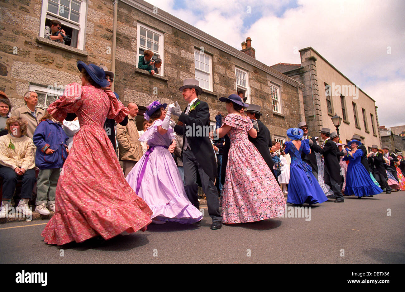 Floral dance helston hi-res stock photography and images - Alamy