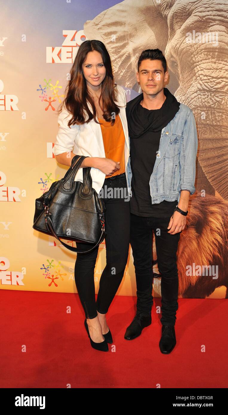 Nikki Phillips, Dane Rumble The Australian Premiere of 'The Zookeeper ...