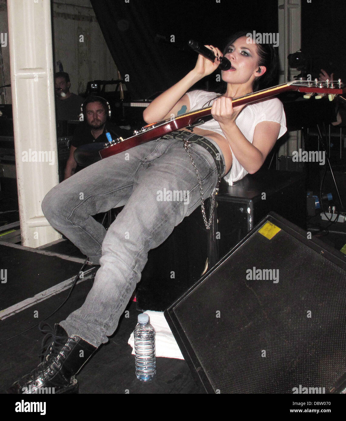 American singer/songwriter, Skylar Grey, performing her first gig in ...