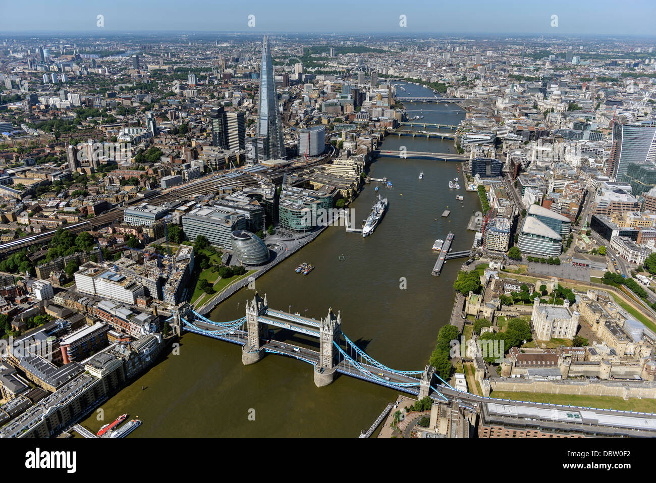 London river attractions hi-res stock photography and images - Alamy