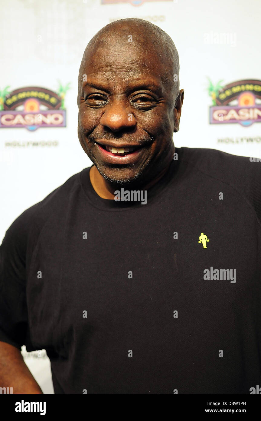 Judge Jimmie Walker attends the "Face of Classic $100,000 Dream Job ...