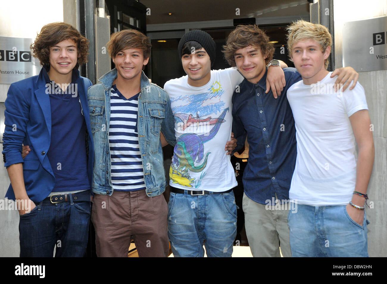 Harry Styles, Louis Tomlinson, Zayn Malik, Liam Payne and Niall Horan of One Direction outside ...