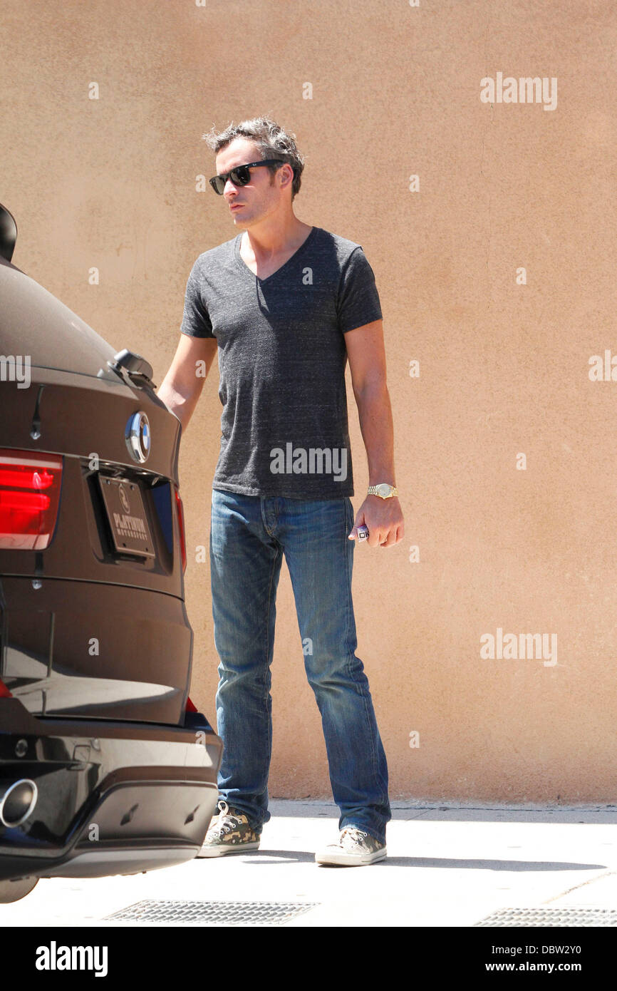 Baltazar Getty exits a bicycle store in Beverly Hills Beverly Hills ...