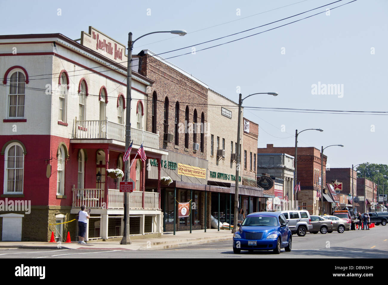 Atmosphere on the set of the new Superman movie reboot 'Man of Steel ...