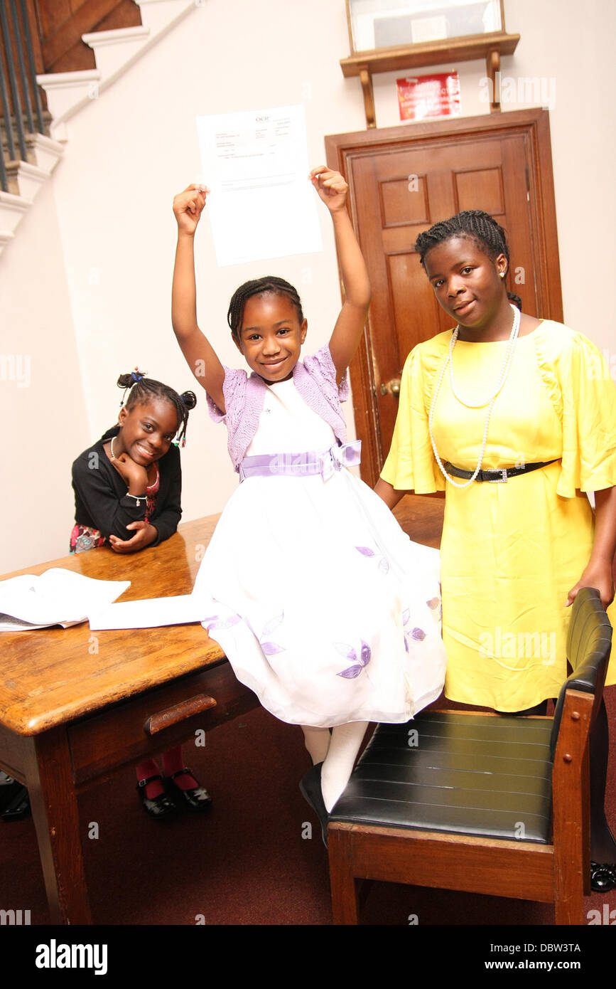 Dee Alli who gained a GSCE last year aged 5 with Deborah Thorpe and ...