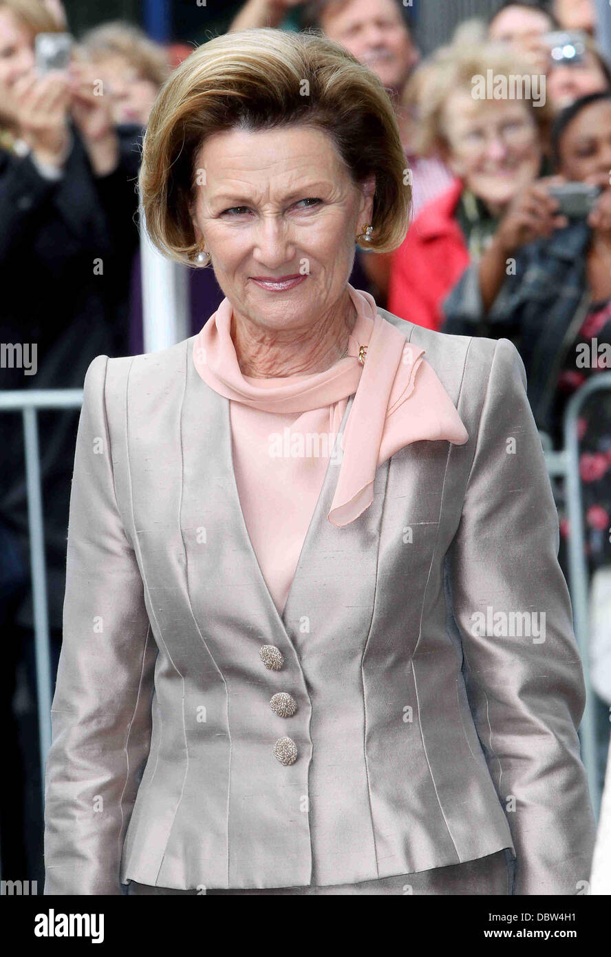 Queen Sonja 10th wedding anniversary of Crownprince Haakon and ...