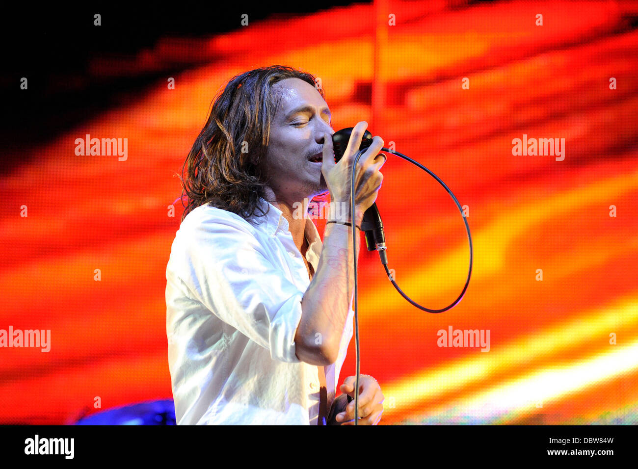 Brandon Boyd Incubus performs at the Molson Canadian Amphitheatre ...