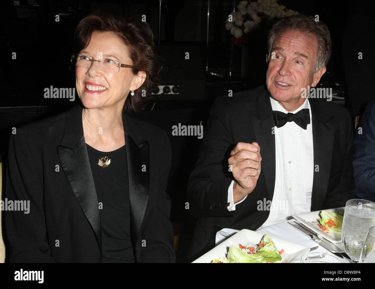 Annette Bening and Warren Beatty 2011 Eagle & Badge Foundation Gala ...
