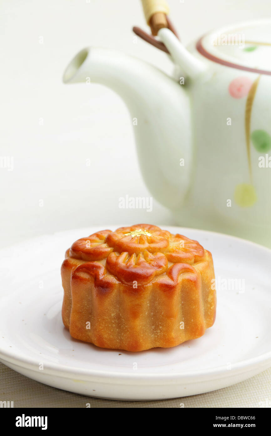 Moon cakes for Chinese Mid autumn festival Stock Photo - Alamy