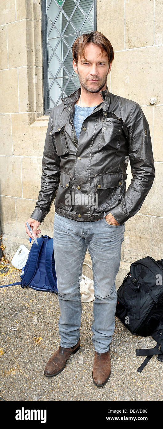 Stephen Moyer outside the ITV studios London, England - 01.09.11 Stock ...