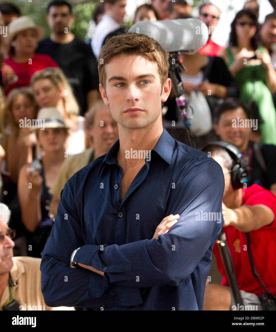 Chace Crawford on the set of 'Gossip Girl' shooting on location in ...