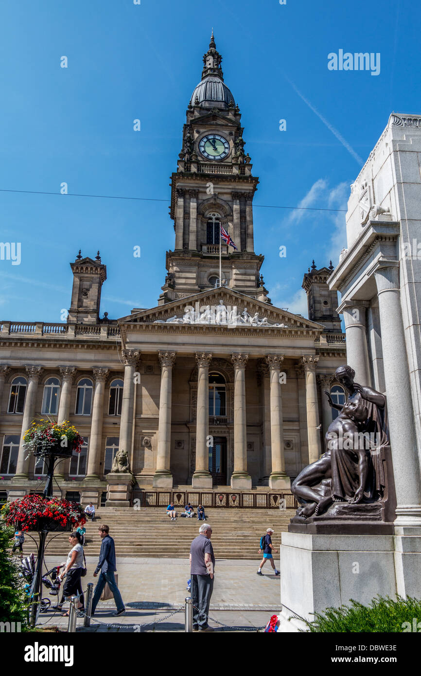 Bolton town hall hi-res stock photography and images - Alamy