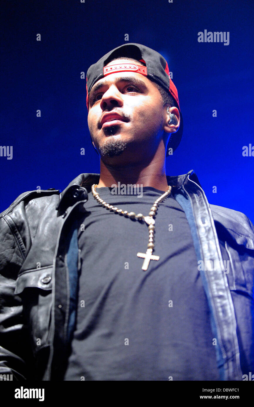J cole album hi-res stock photography and images - Alamy