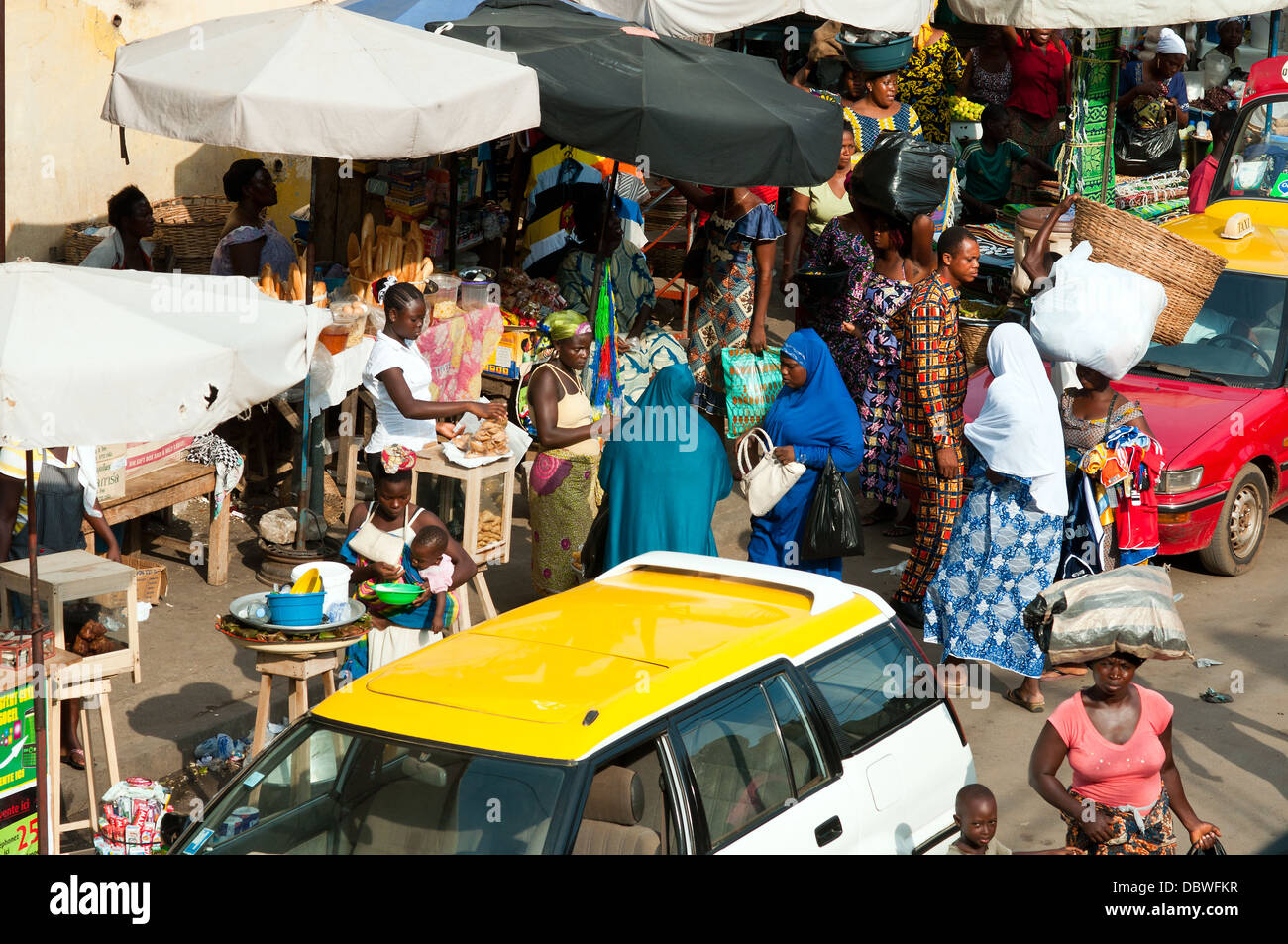 Market lome togo africa hi-res stock photography and images - Alamy