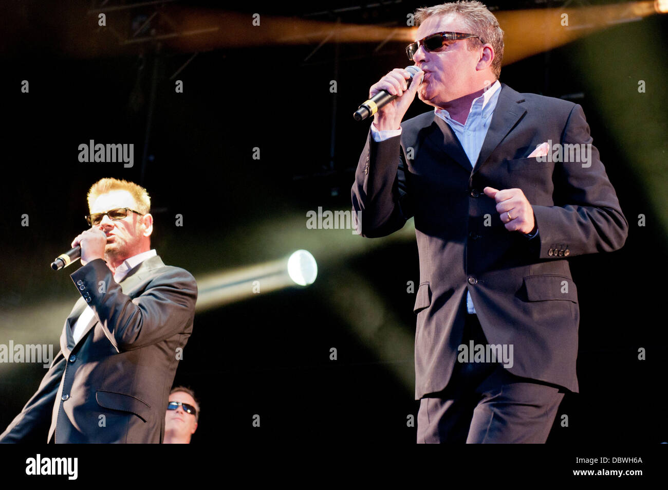 Madness chas smash hi-res stock photography and images - Alamy
